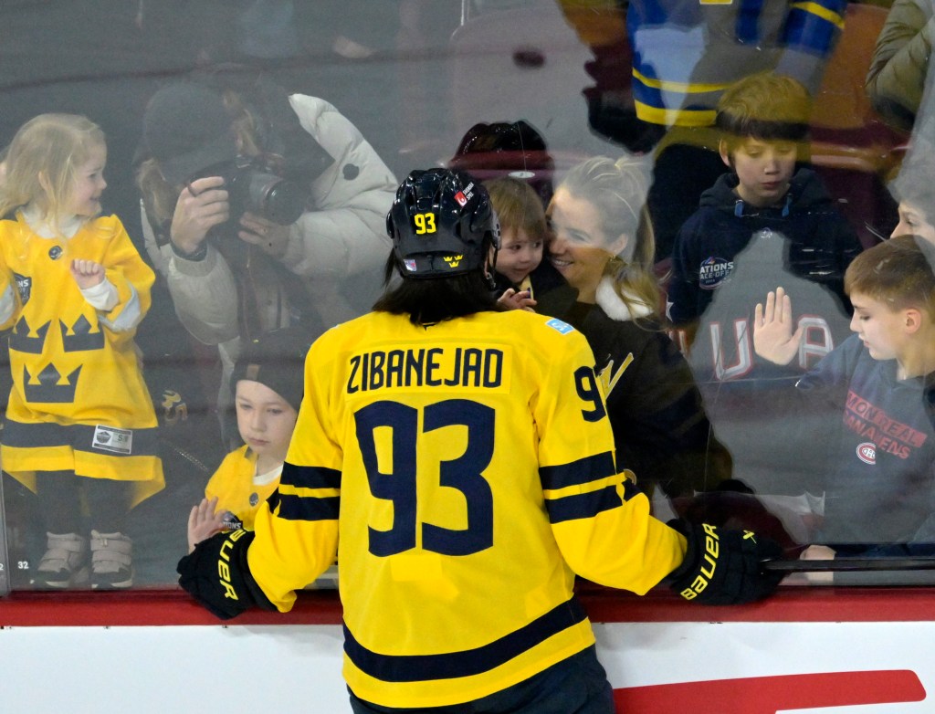 Mika Zibanejad shares emotional moment with family before scoring 4 ...