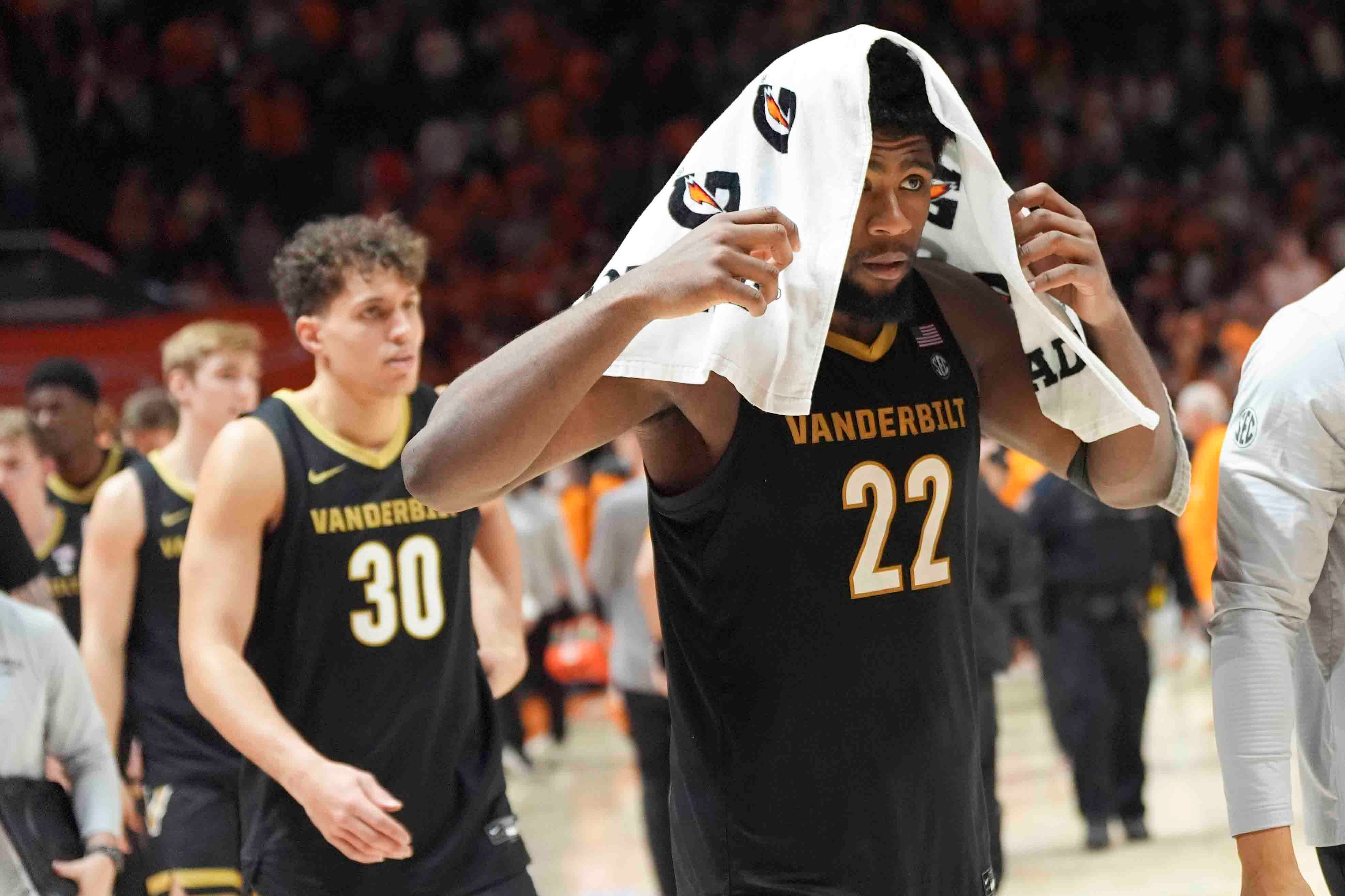 What Vanderbilt basketball's collapse vs Tennessee says about coach Mark Byington's first team
