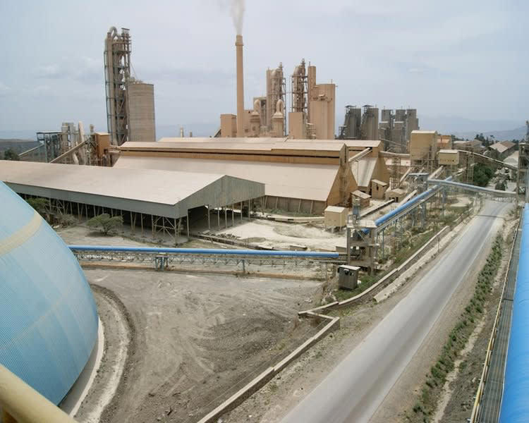 Dangote injects $400 million to upgrade cement industry in another ...