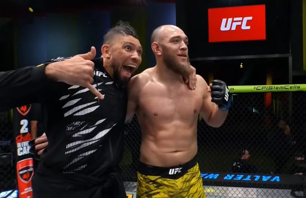 VÍDEO: Assista à finalização de Valter Walker sobre Don’Tale Mayes no ...