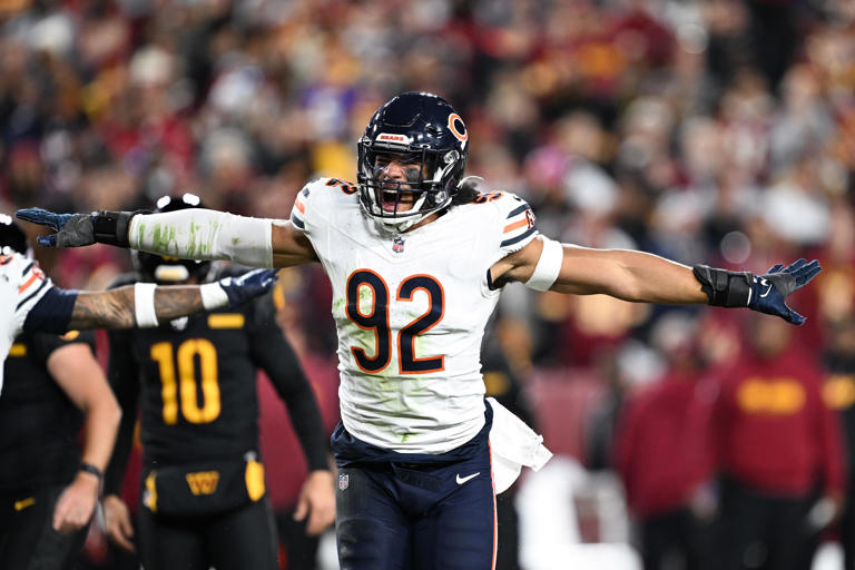 Bears tendering ERFAs Daniel Hardy, Bill Murray