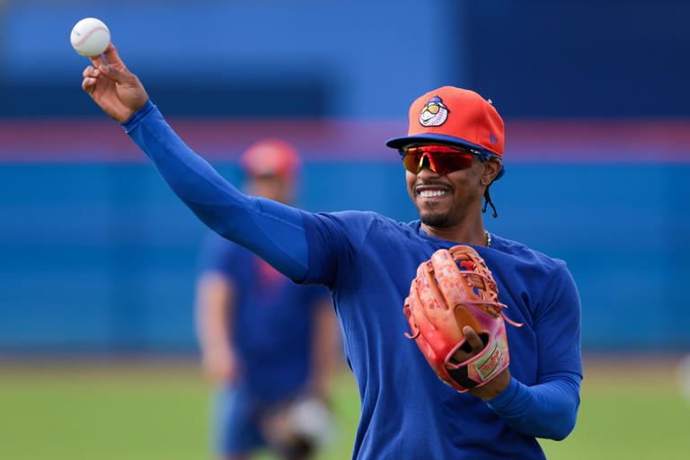 NY Mets projected opening day 2026 roster as spring training arrives