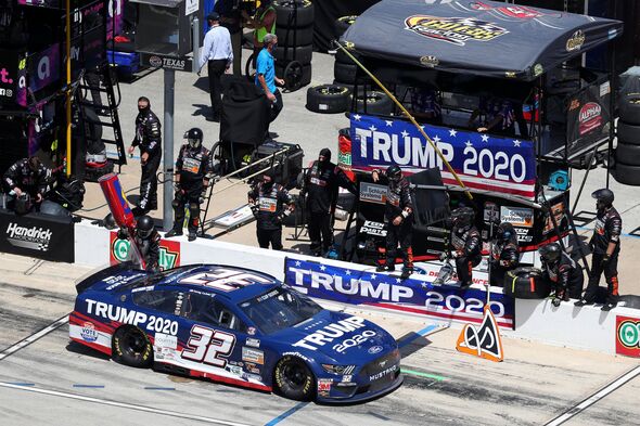 NASCAR star who drove Donald Trump car is racing in Daytona 500