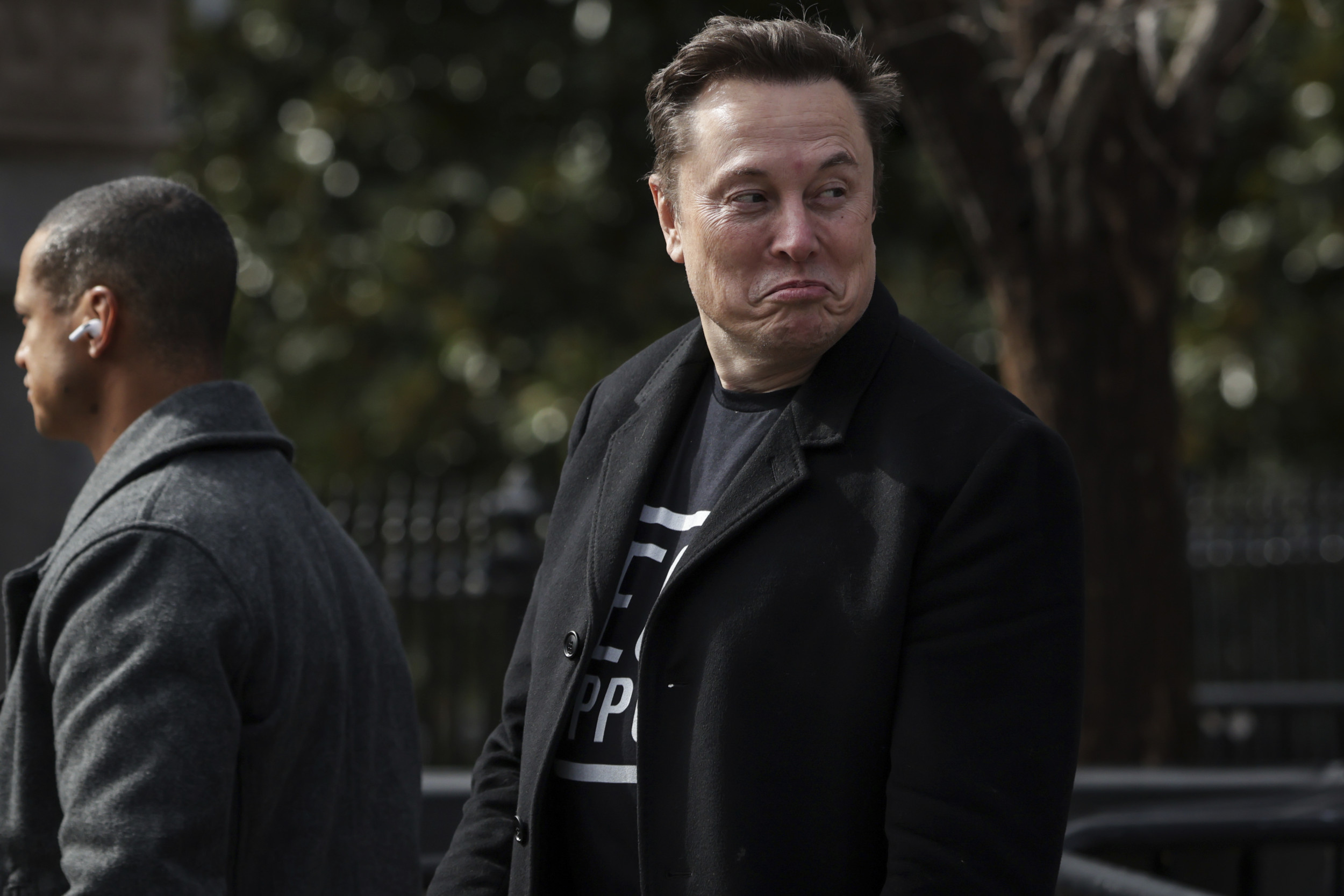 Elon Musk's DOGE Website Being 'Hacked' Sparks Mockery