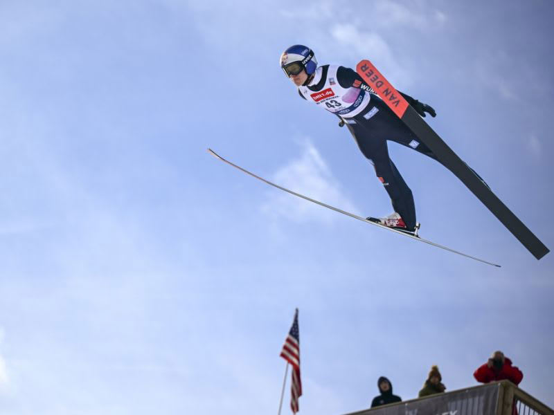 Skispringen Weltcup der Herren live sehen: So sehen Sie die Wettbewerbe ... Skispringen Weltcup der Herren live sehen: So sehen Sie die Wettbewerbe ...