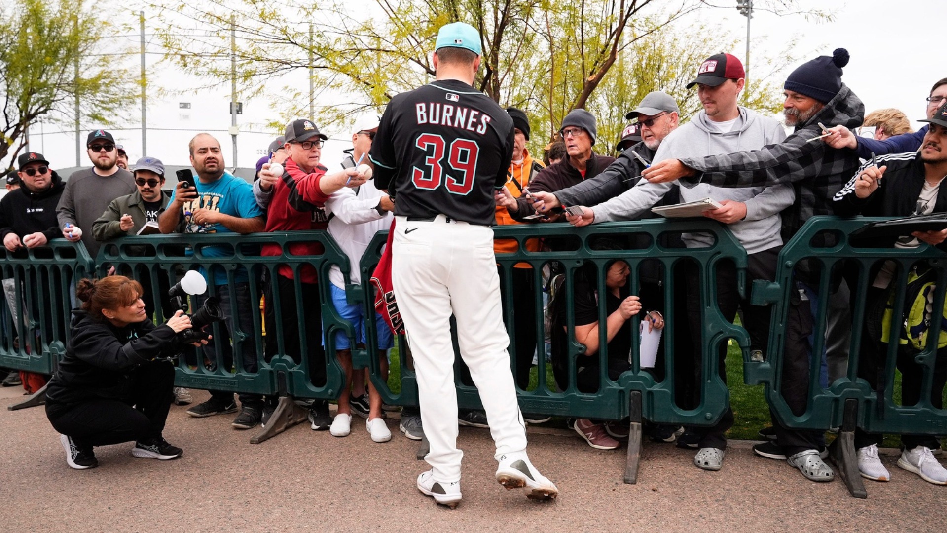 Key MLB Pitcher Moves & Fantasy Baseball Draft Tips