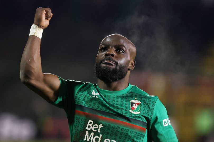 Fuad Sule answers Glentoran contract question as he outlines 'sole focus'
