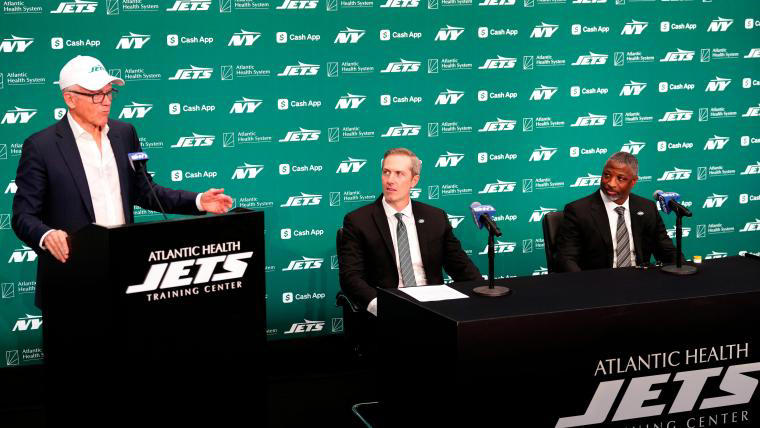 NFL insider says Jets interested in 4,200-yard, 32-TD quarterback prospect NFL insider says Jets interested in 4,200-yard, 32-TD quarterback prospect