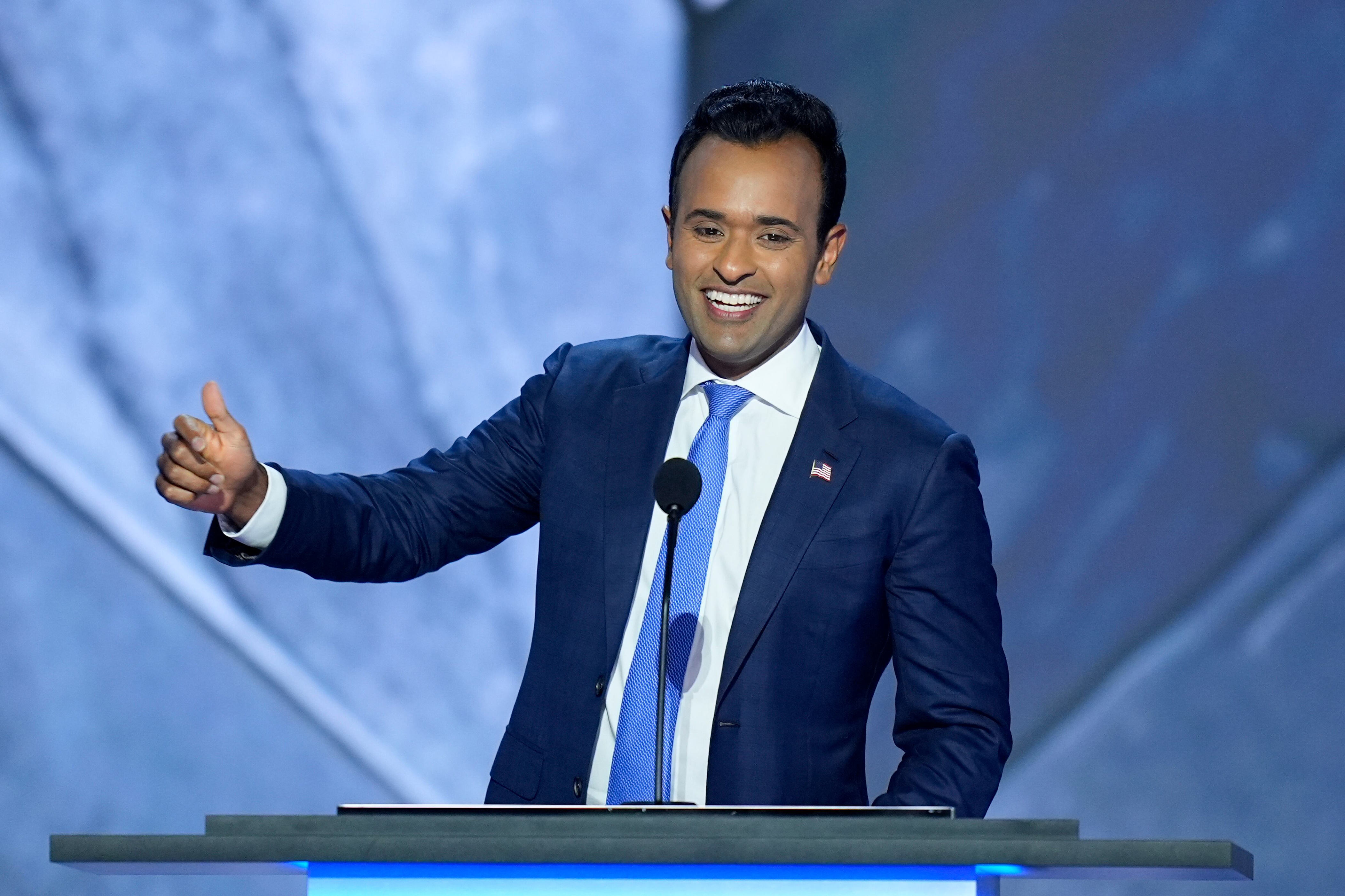 Vivek Ramaswamy files paperwork to run for governor of Ohio