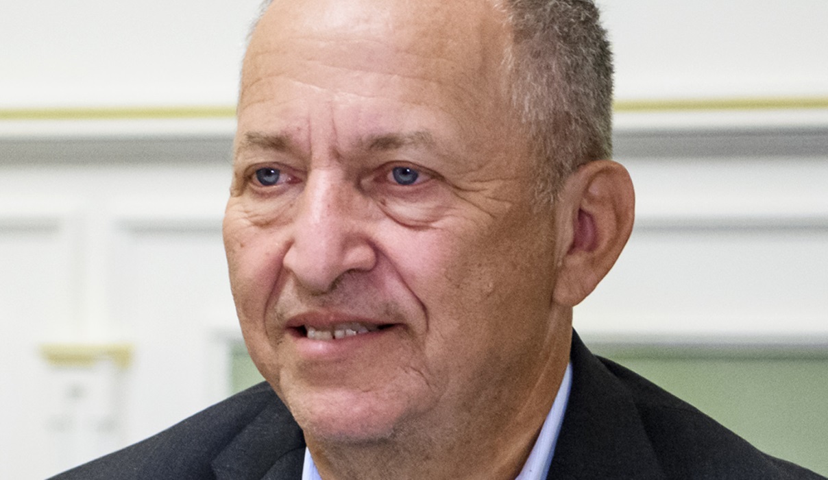 Ex-Treasury Secretary Questions Scott Bessent's "Very Unfair" Private ...