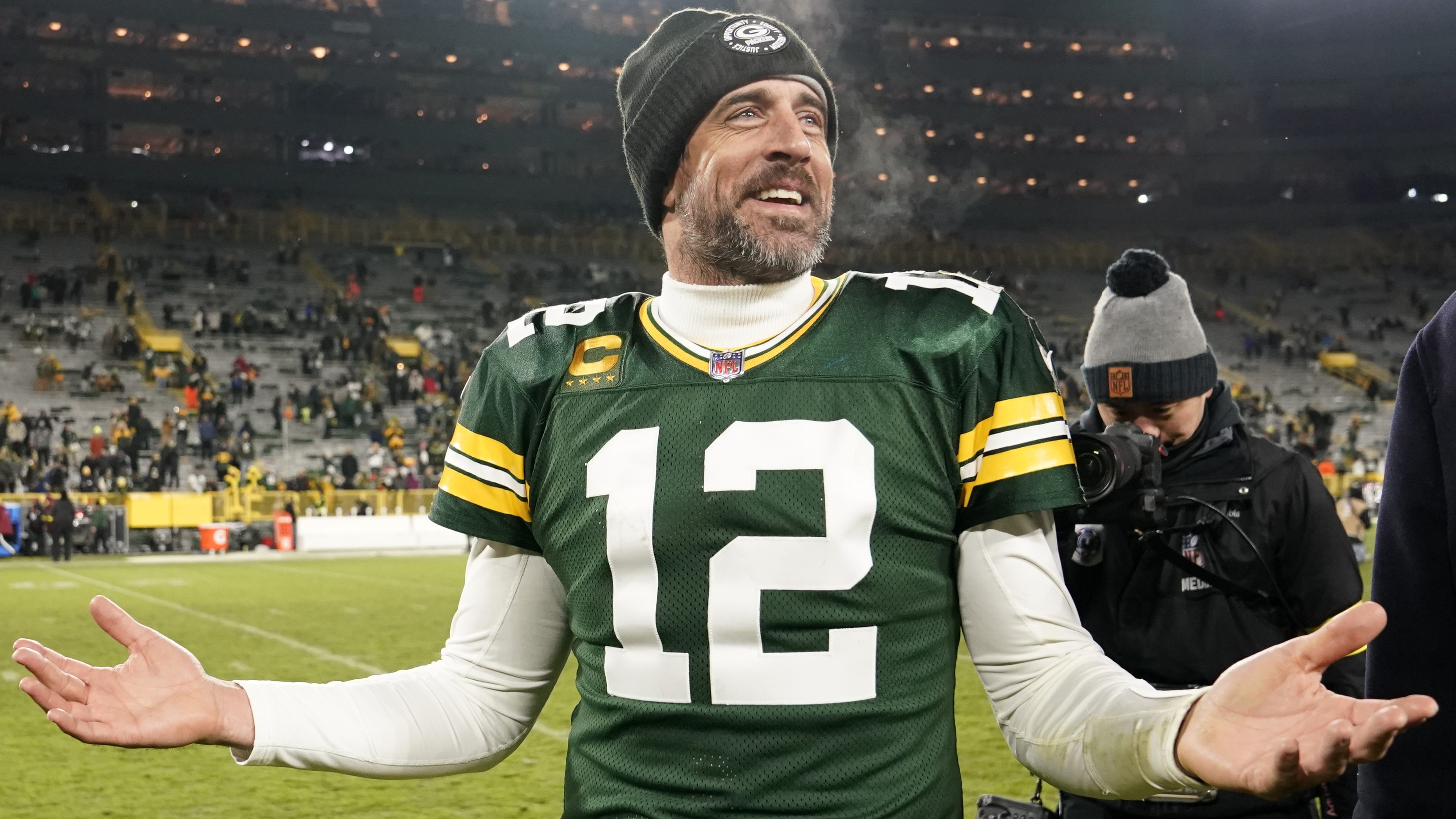 Front-Runner Materializes In Race To Land Aaron Rodgers After Jets ...