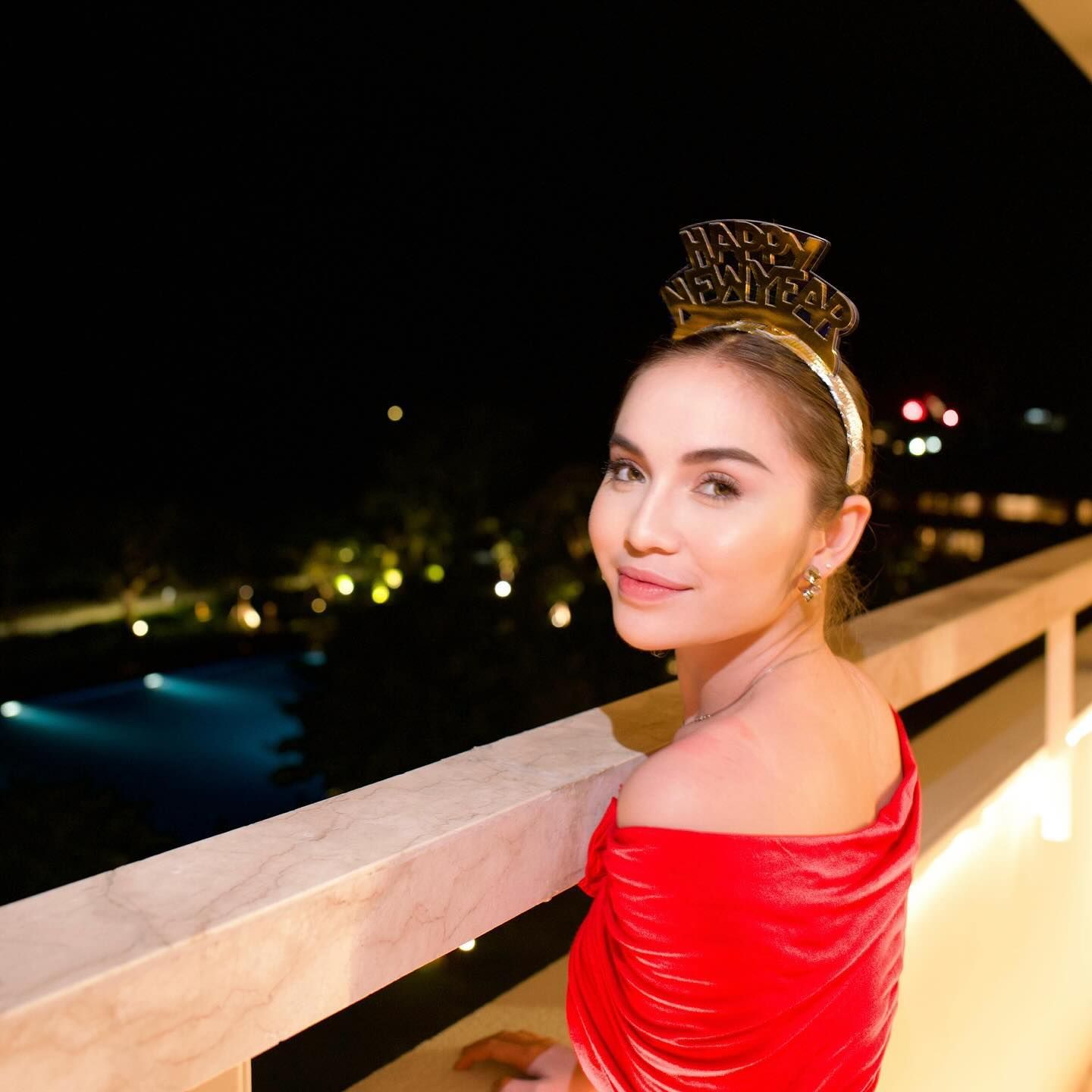 Profil Elina Joerg, Artis Berdarah Jerman yang Baru Saja Dilamar ...