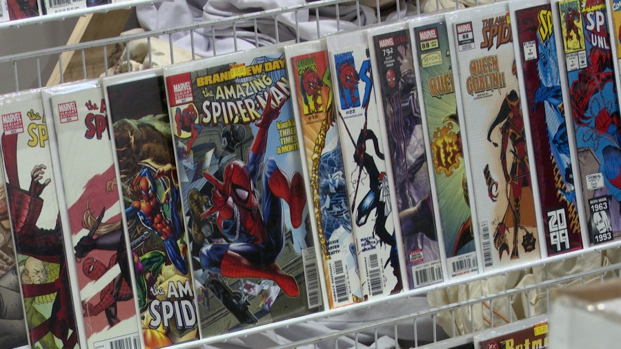 Peoria Comics and Toy Show takes over Northwoods Mall