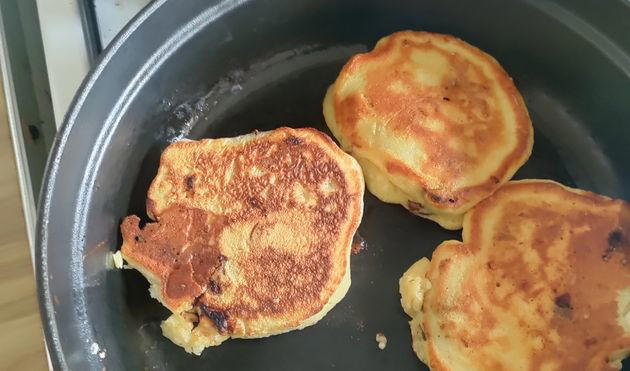 This Trick Turned My American Pancakes From Rubbery Discs To Fluffy ...