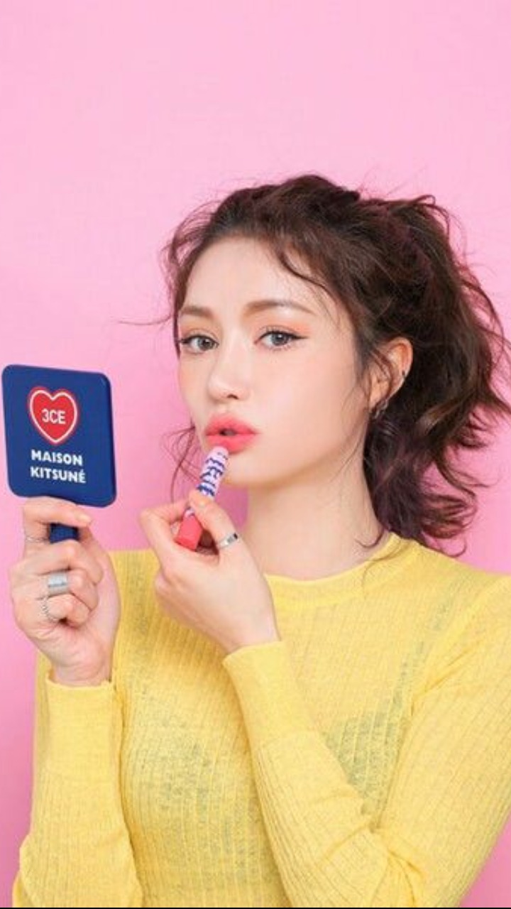 Master the effortless Korean makeup look in 8 easy steps