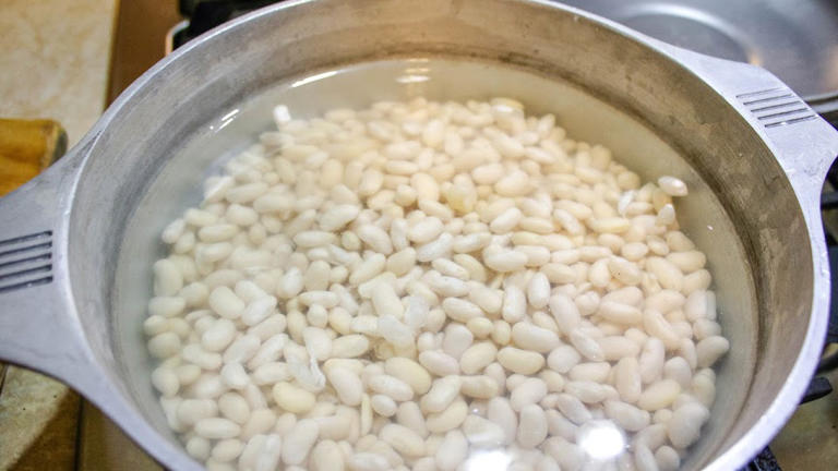 Very simple ingredients are used to make these old-fashioned ham and beans