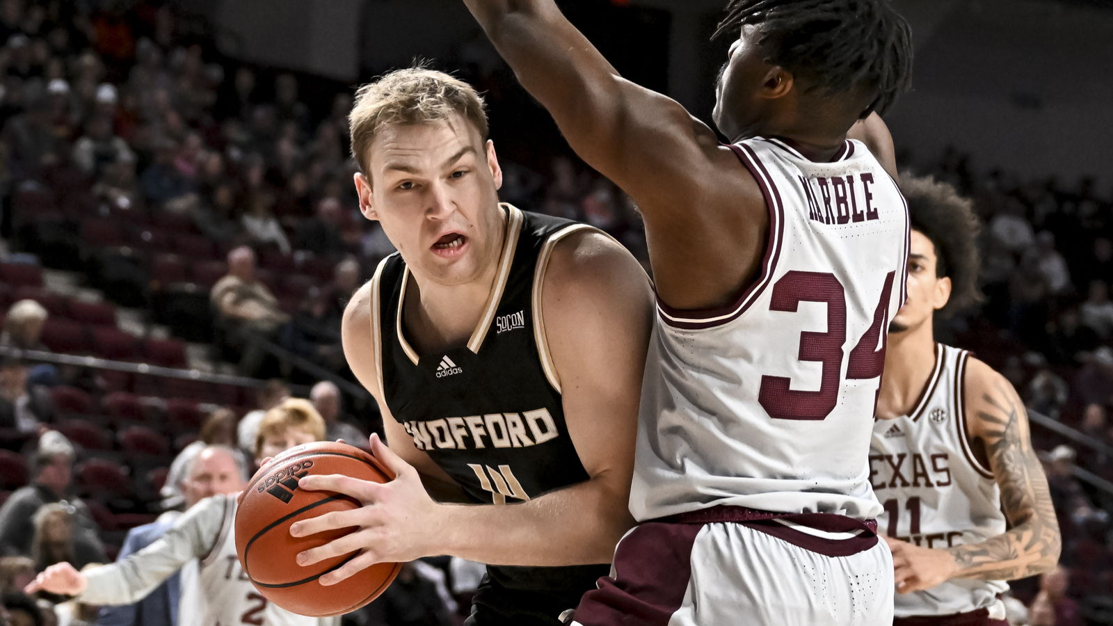 College basketball player’s wild free throw style goes viral