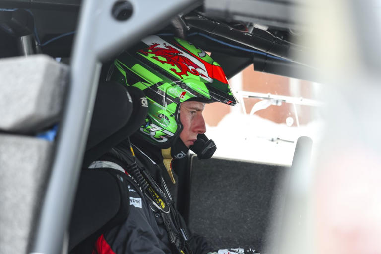 WRC: Lindholm nousi Japanissa yhden sijan