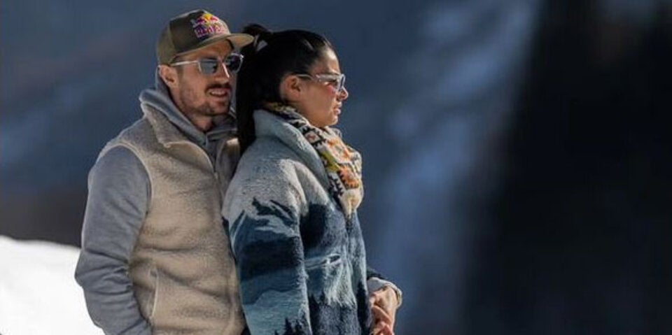 Hirscher mit geheimer Liebesbotschaft mit seiner Lucy?