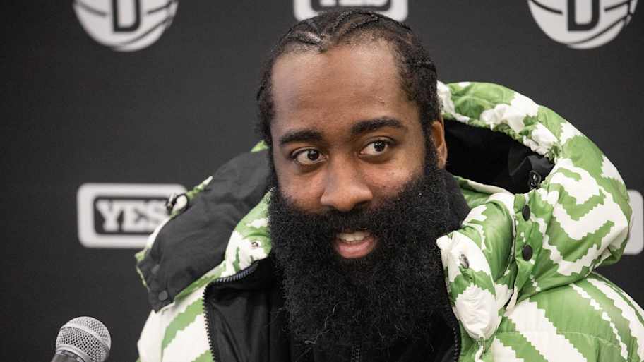 James Harden's 4-Word Steph Curry Statement Goes Viral