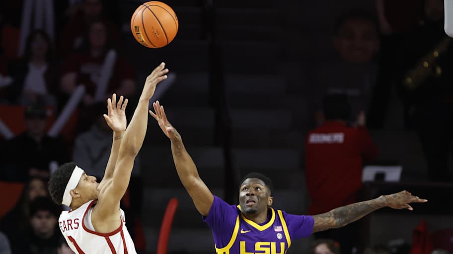 OU Basketball: Oklahoma Gives Away Stunning Home Loss to Struggling LSU