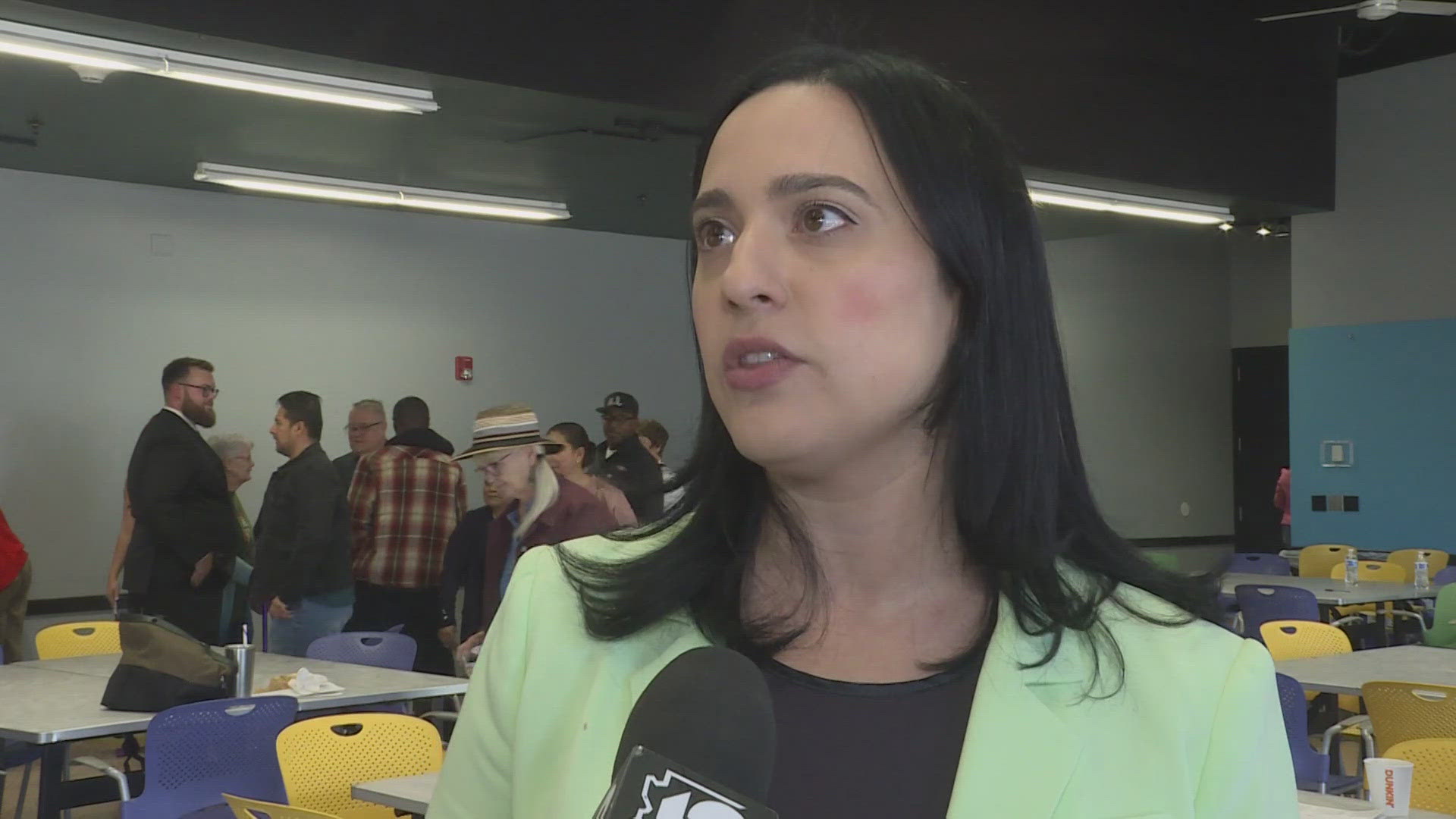 Yassamin Ansari hosts first town hall since taking office