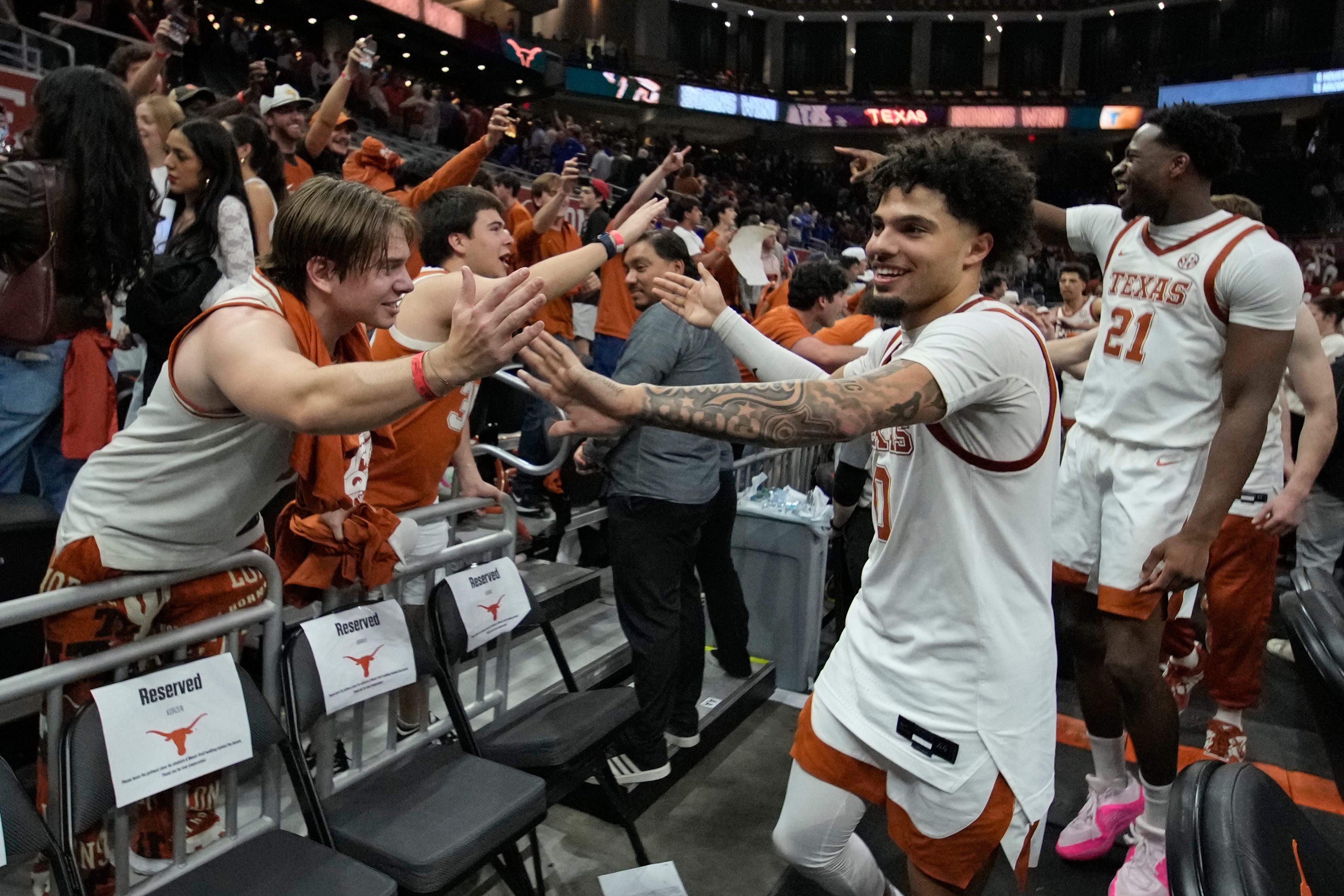 March Madness bracketology: Texas basketball teetering on NCAA ...