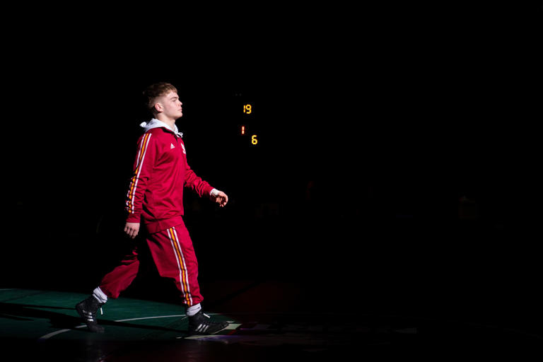 IHSAA wrestling: What to know about Evansville-area athletes competing ...