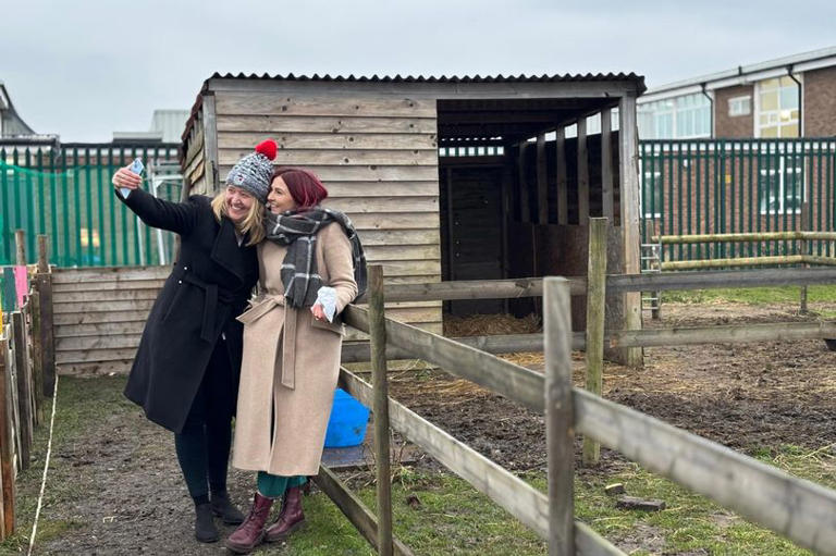 Government minister visits Centre4, Nunny's Farm and Grimsby Garden Centre