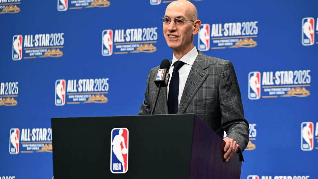 NBA Commissioner Adam Silver urges angry Dallas Mavericks fans to keep ...