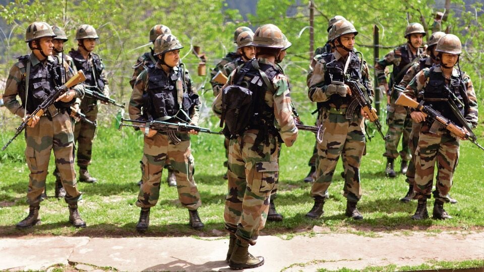Indian Army retaliates to Pakistani firing across LoC in J&K's Poonch ...