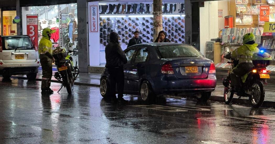 Estas son las vías donde sacan más comparendos por mal parqueo en Bogotá