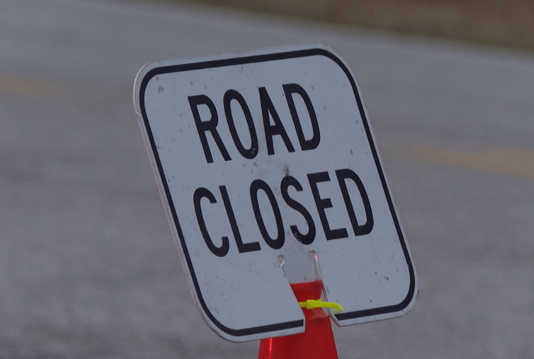 Crash downs pole; York County road closed