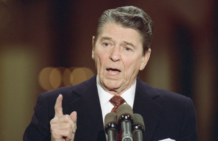 Birth town of Ronald Reagan to celebrate 150 years