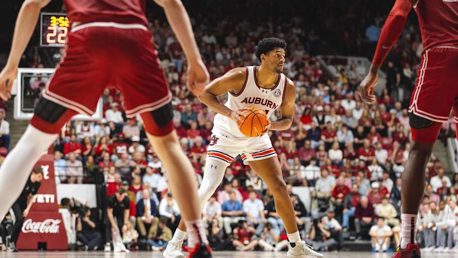 Auburn Trolls Alabama for 'Little Brother' Chants With Wild Video After ...