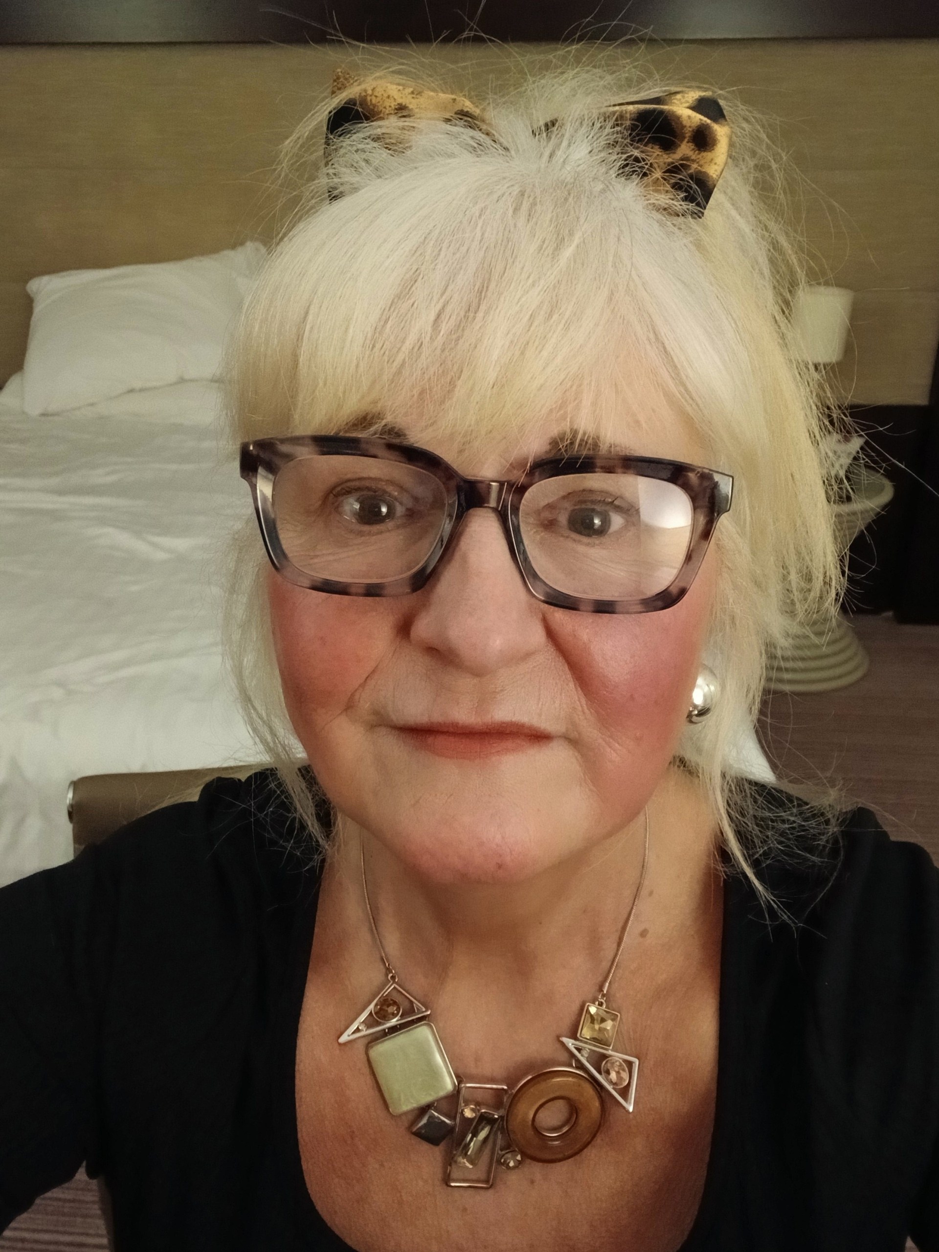 I love complaining and I'm doing it for the good of all of us