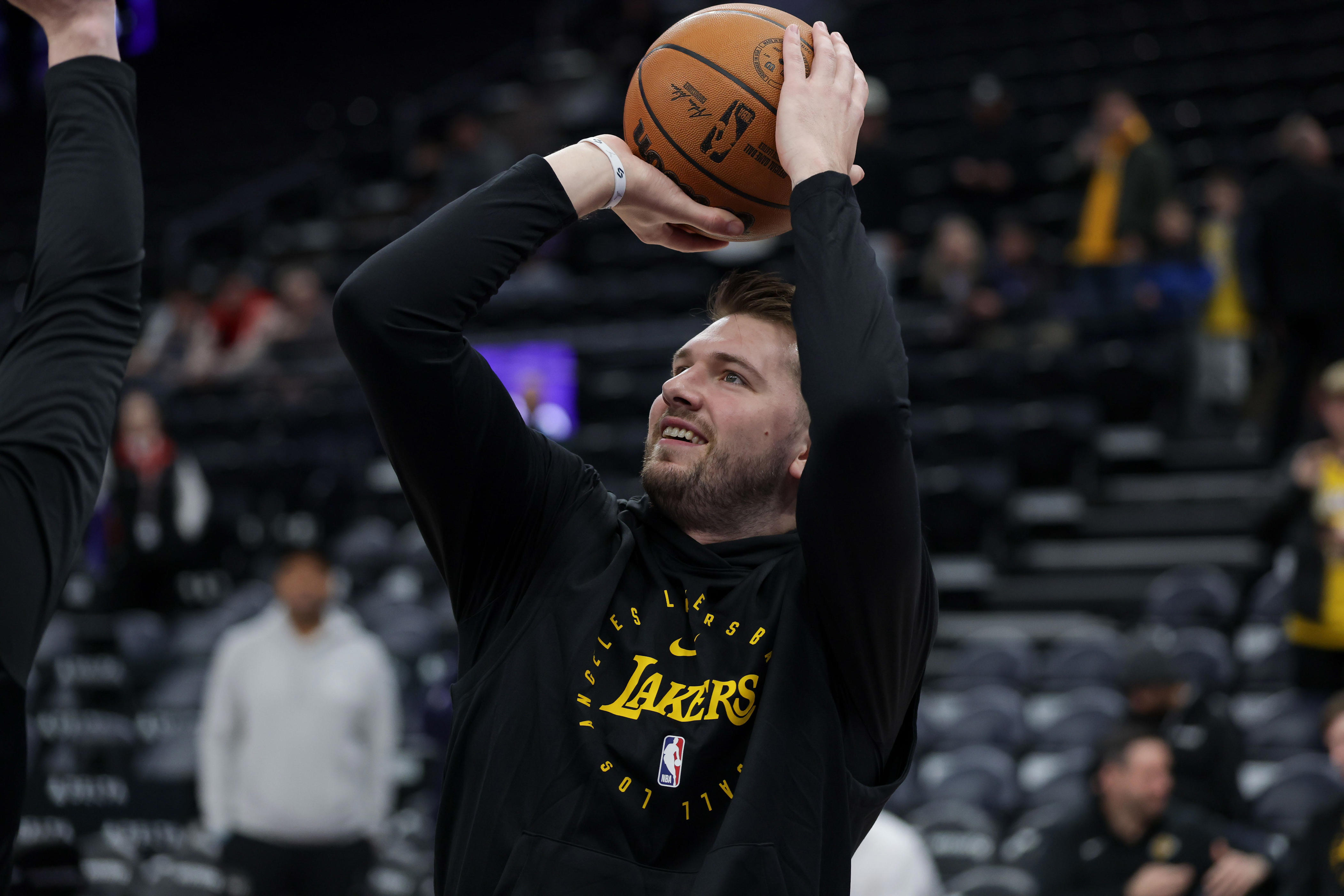 A mural depicting Luka Doncic and Kobe Bryant is in the works