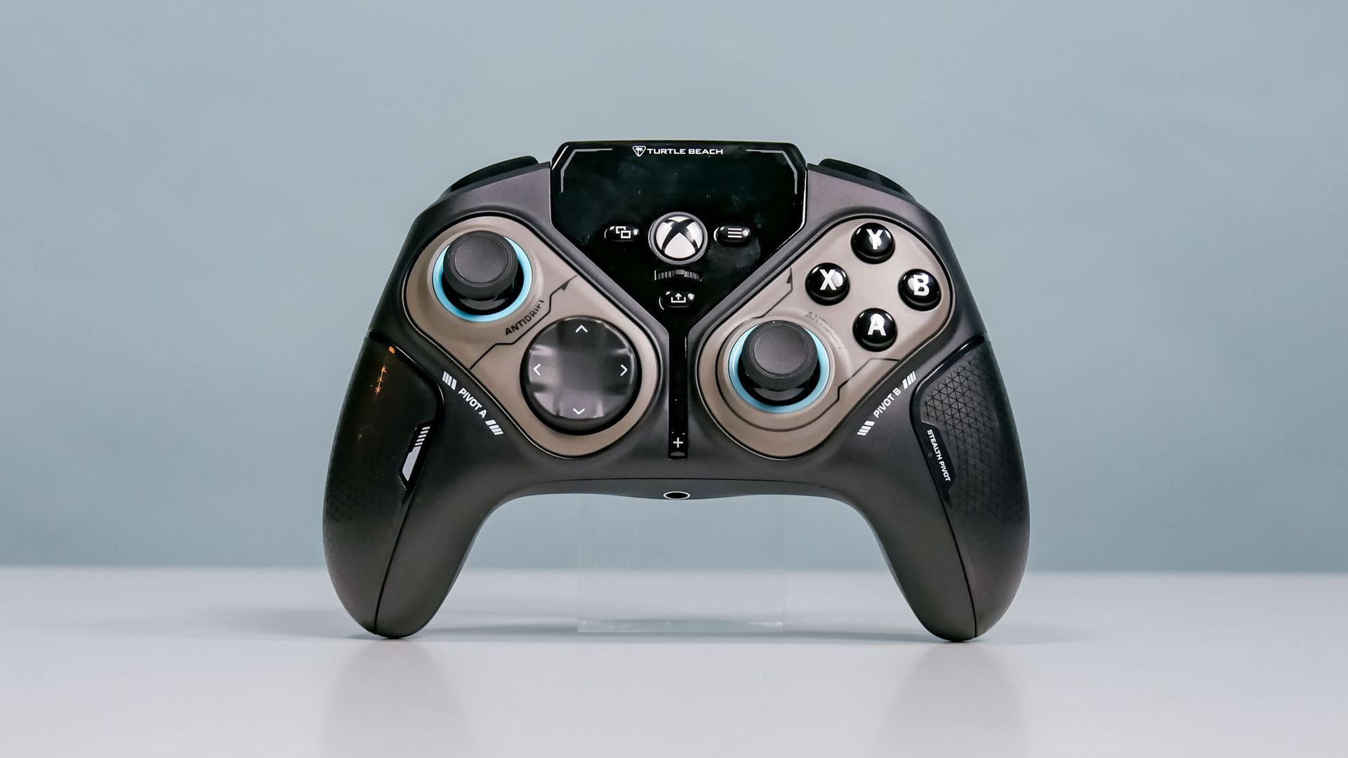I just tested the ultimate PC gaming controller — and it's like 4 ...