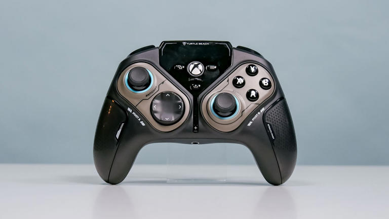 I just tested the ultimate PC gaming controller — and it's like 4 ...