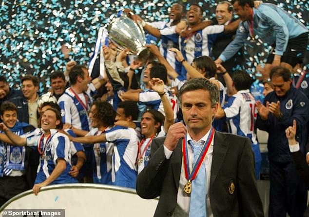 Jose Mourinho leads host of football stars paying tribute to Porto ...