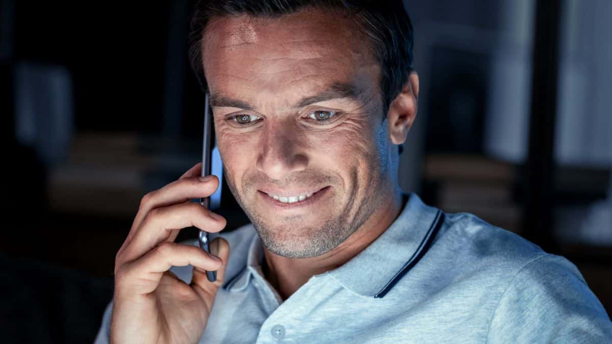 12 High-Paying Night Gigs That Make $30k a Month