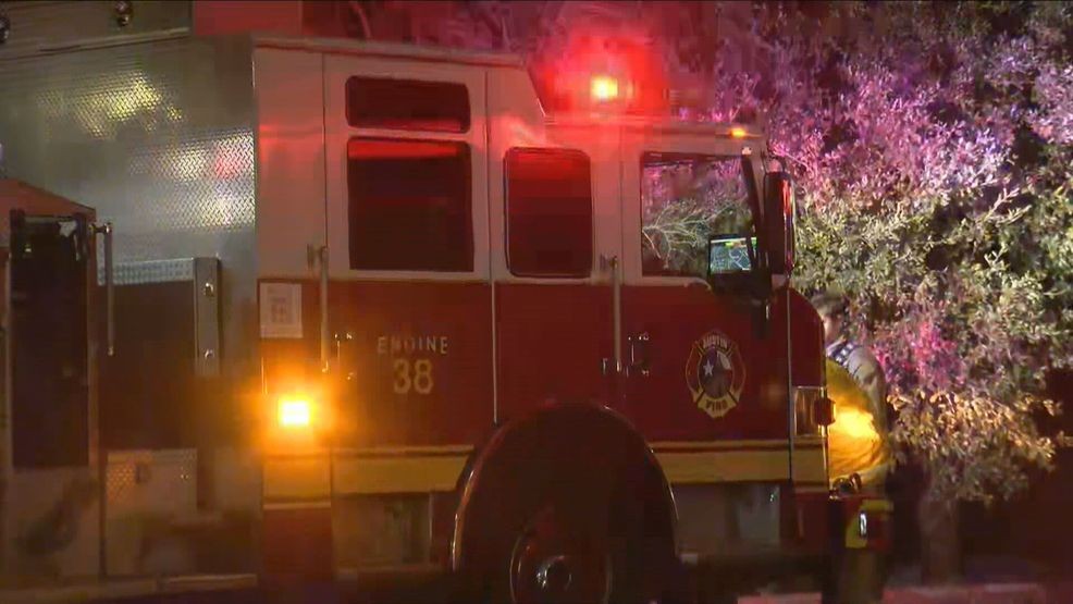 Austin Fire Department handles mattress fire on Fairway St