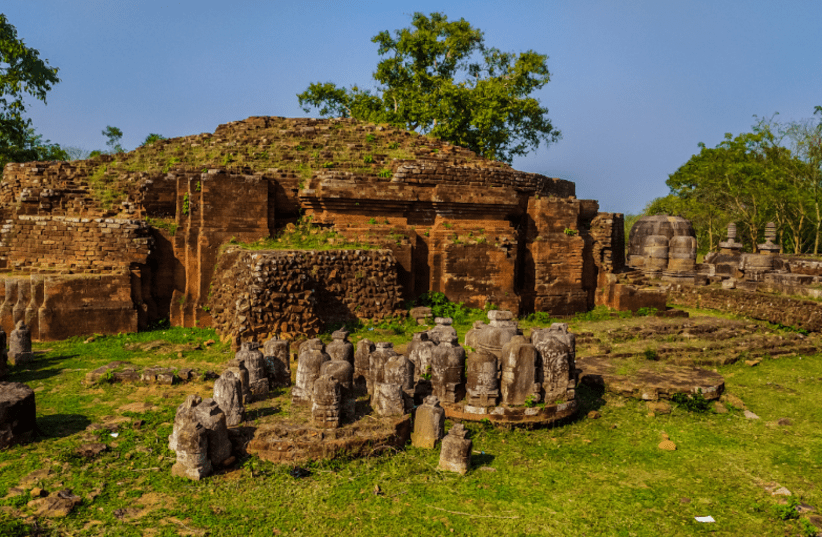 ‘Hill of Jewels’ in India’s Odisha reveals three colossal Buddha heads