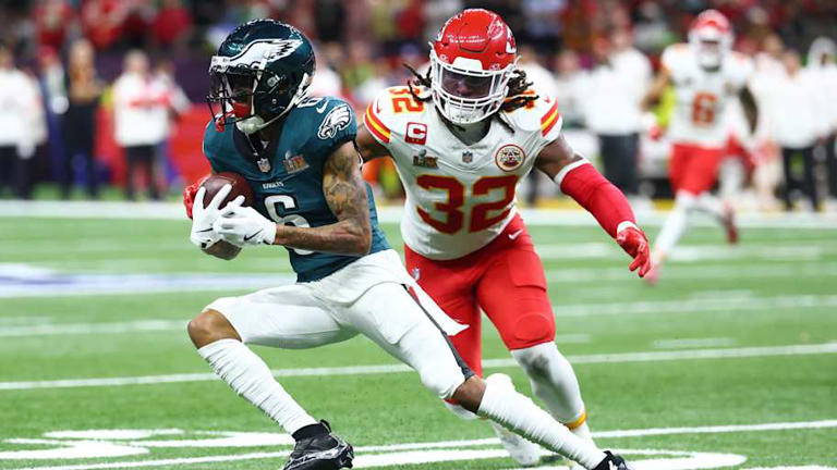 49ers Four Questions: Deebo Samuel, Free Agency, and Finances