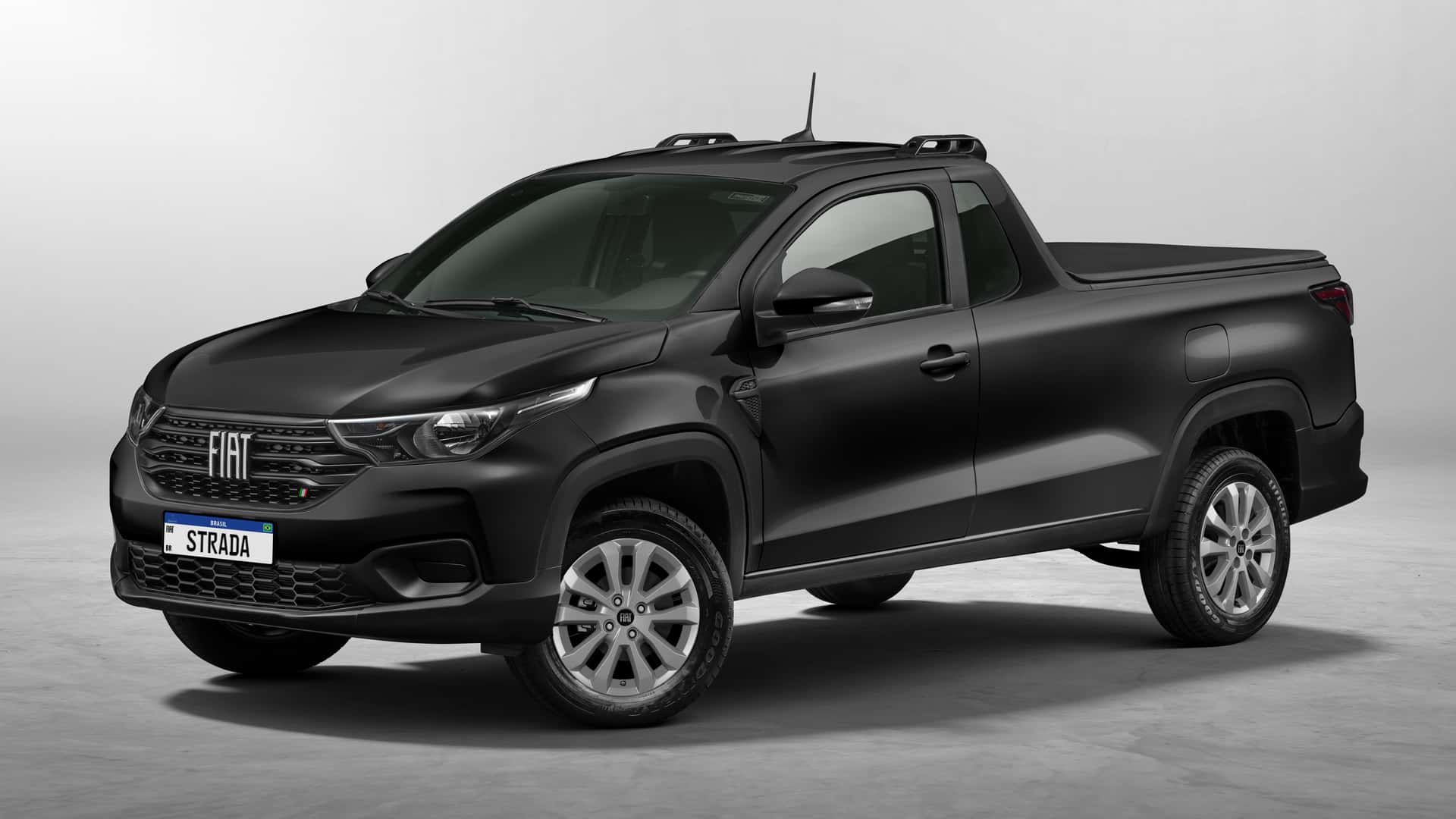 Fiat Strada e VW Saveiro impulsionam vendas de picapes em junho; veja ...