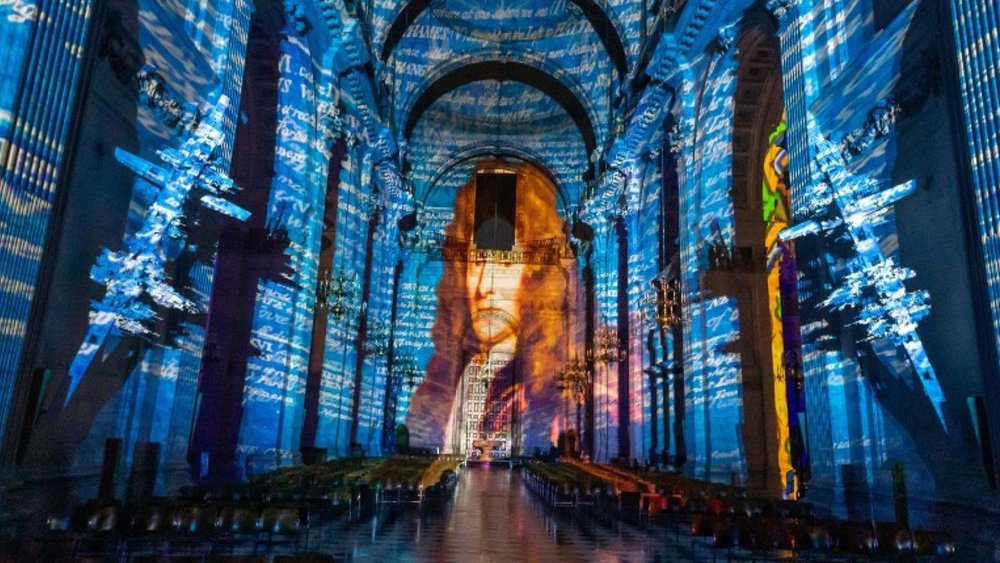 St. Paul's Cathedral: light show enchants London landmark