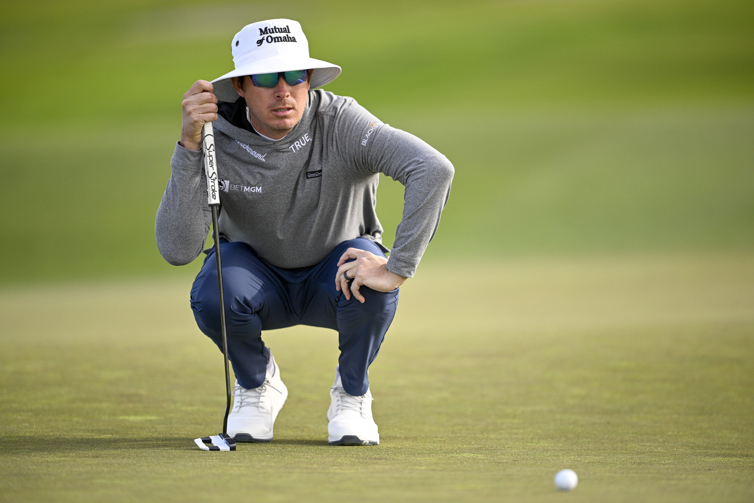 PGA Tour's Joel Dahmen Drains 95-Footer to Jump Above Mexico Open Cut Line