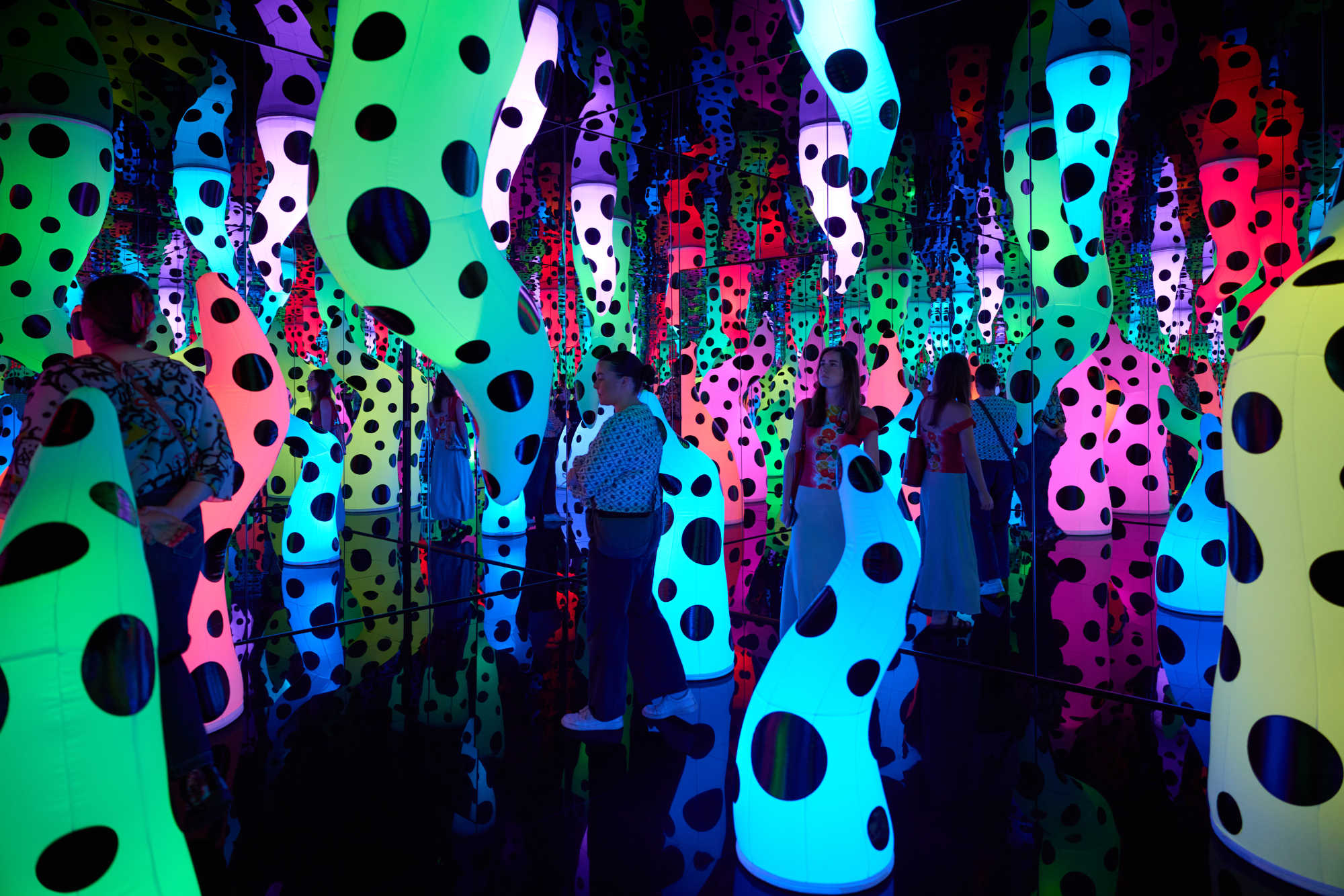 Japanese artist Yayoi Kusama champions polka dots, as have Princesses ...