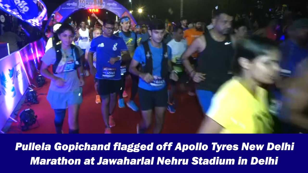Pullela Gopichand flagged off Apollo Tyres New Delhi Marathon at ...