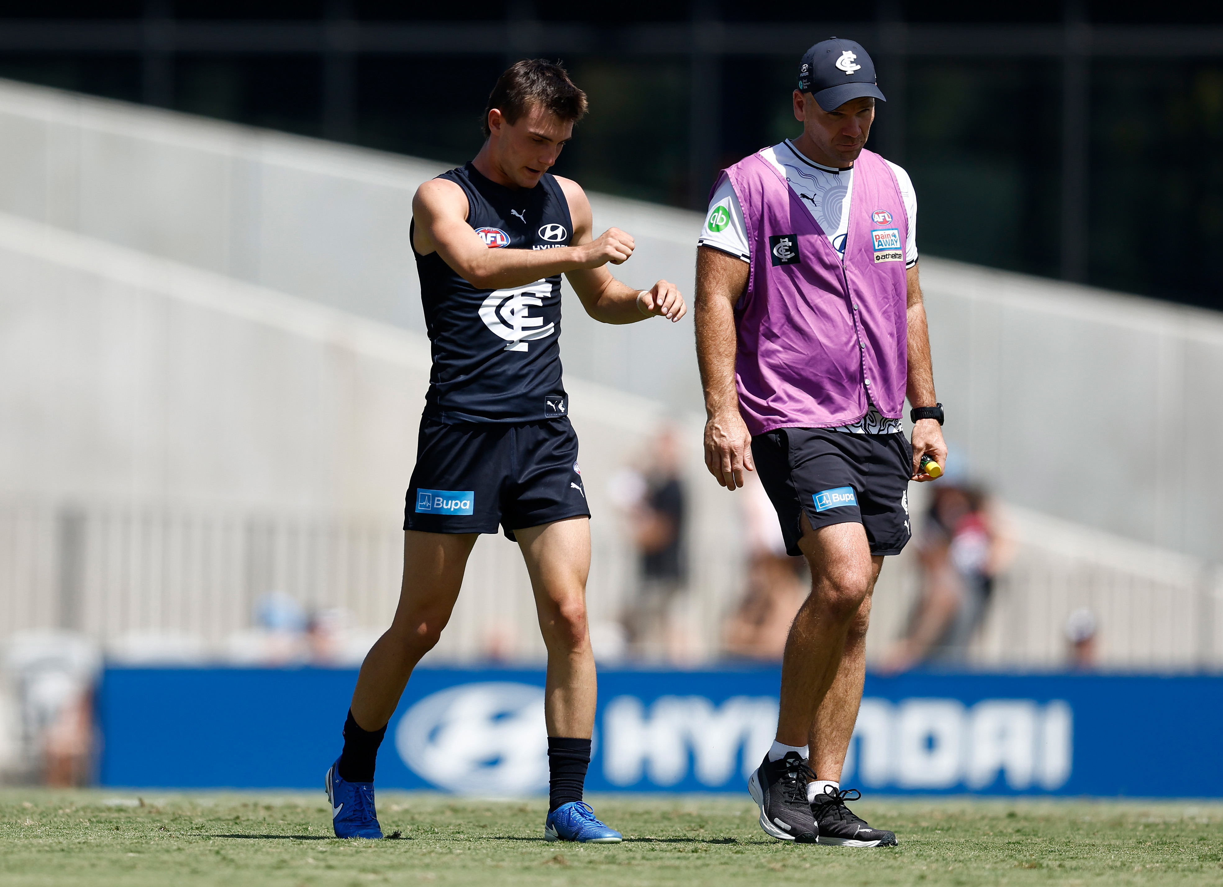 Carlton's top draft pick suffers devastating injury blow